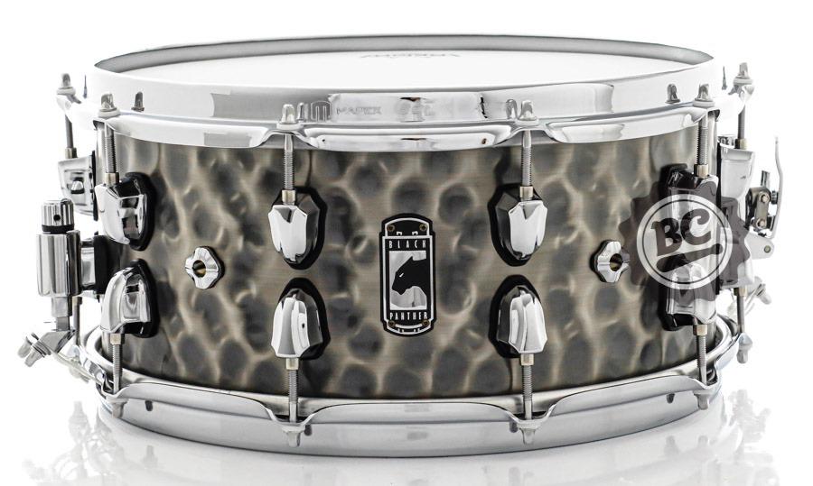 Caixa Mapex Black Panther Persuader 14x6,5" Hammered Black Brass Shell ...