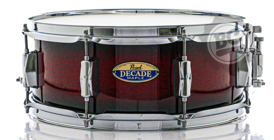Caixa Pearl Decade Maple Gloss Deep Red Burst 14x5,5" com casco fino 5 ...